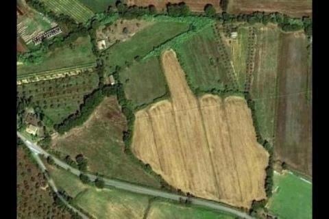 Funny/Awkward shaped fields | The Farming Forum