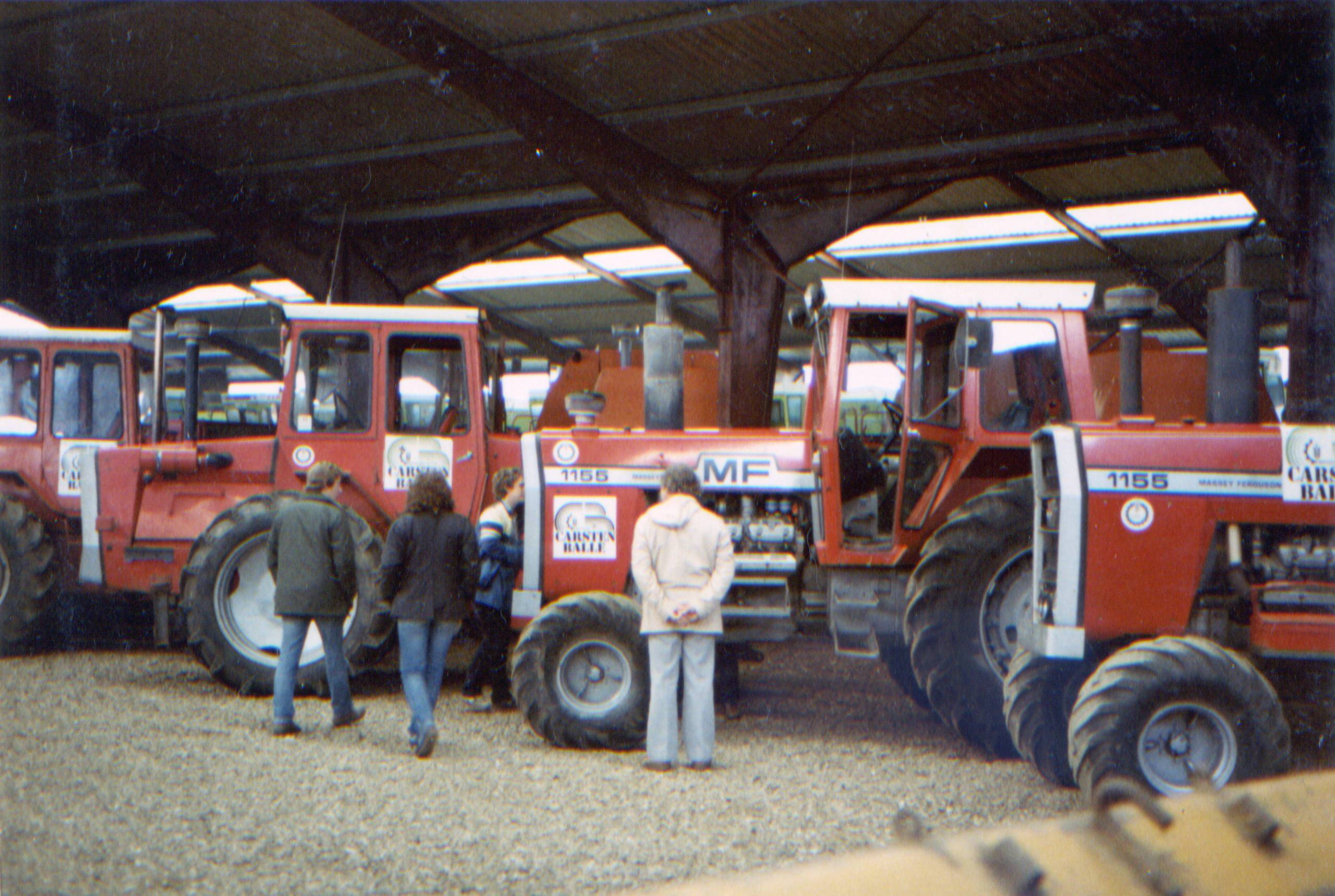 MF 1200 or 1250 artic tractor? | Page 2 | The Farming Forum