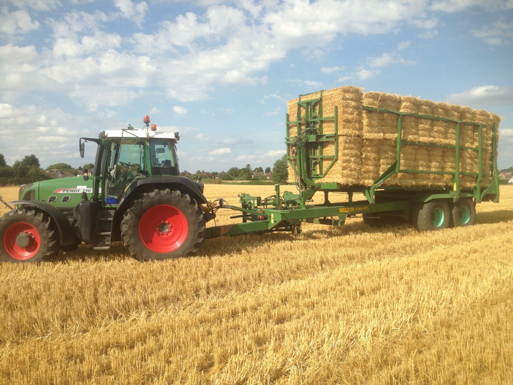 Balers Chasers & Bales | The Farming Forum