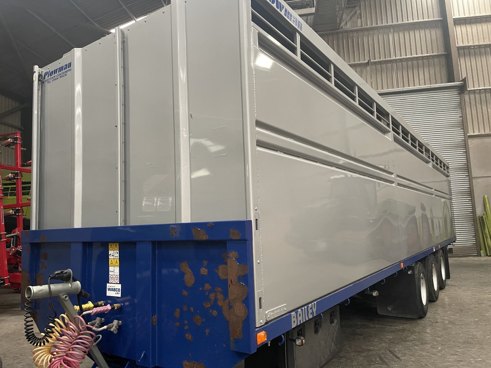 What’s the best 30ft tractor drawn livestock trailer? | Page 2 | The ...