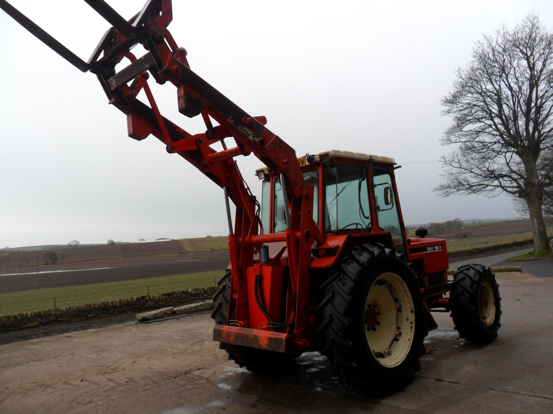 Telehandler vs tractor for daily chores ? | Page 7 | The Farming Forum