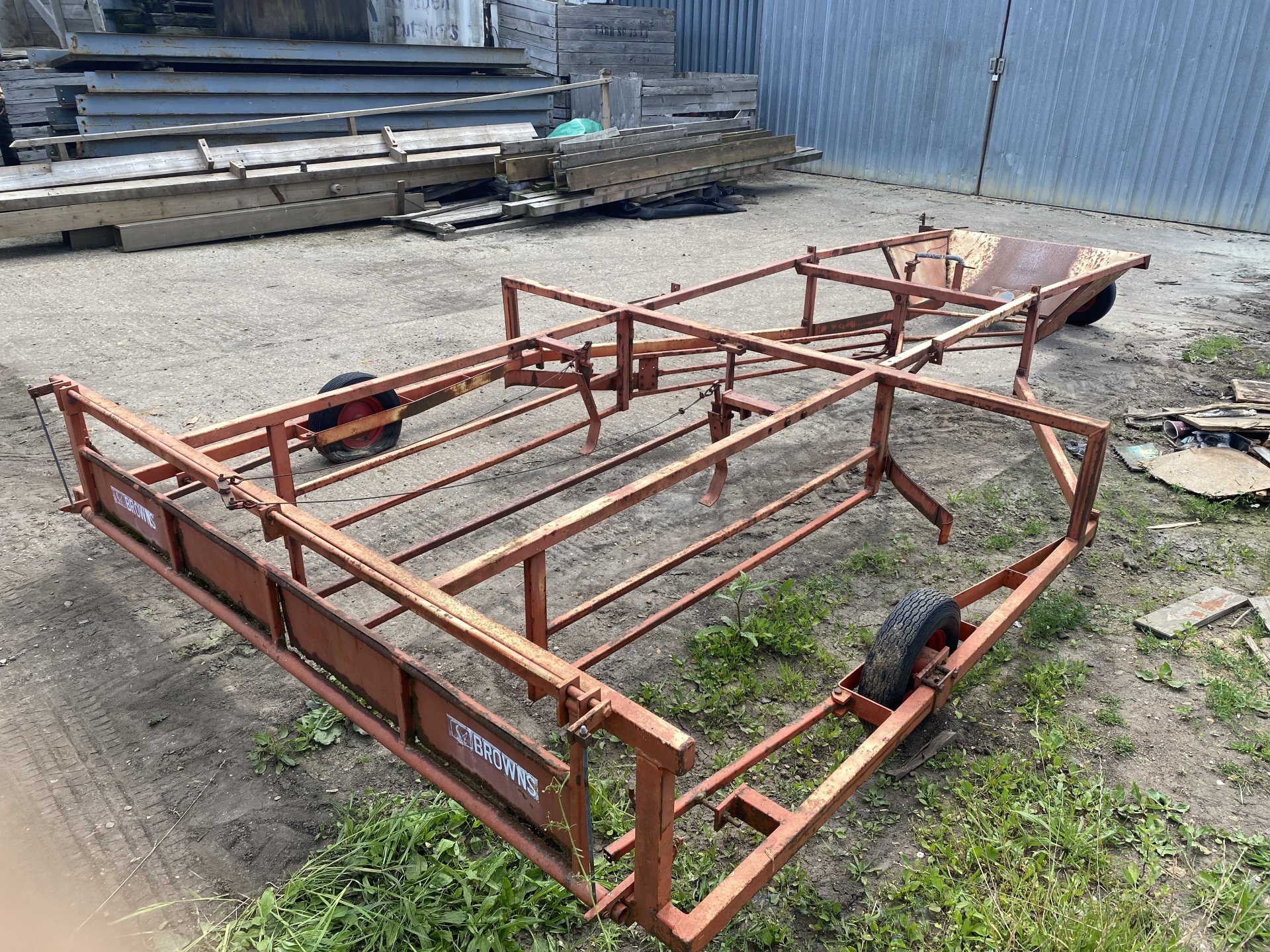 Flat 8 Bale Sledge and Grab | The Farming Forum