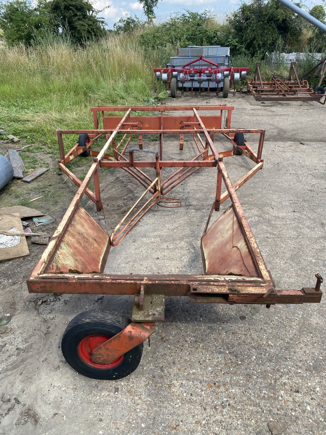 Flat 8 Bale Sledge and Grab | The Farming Forum