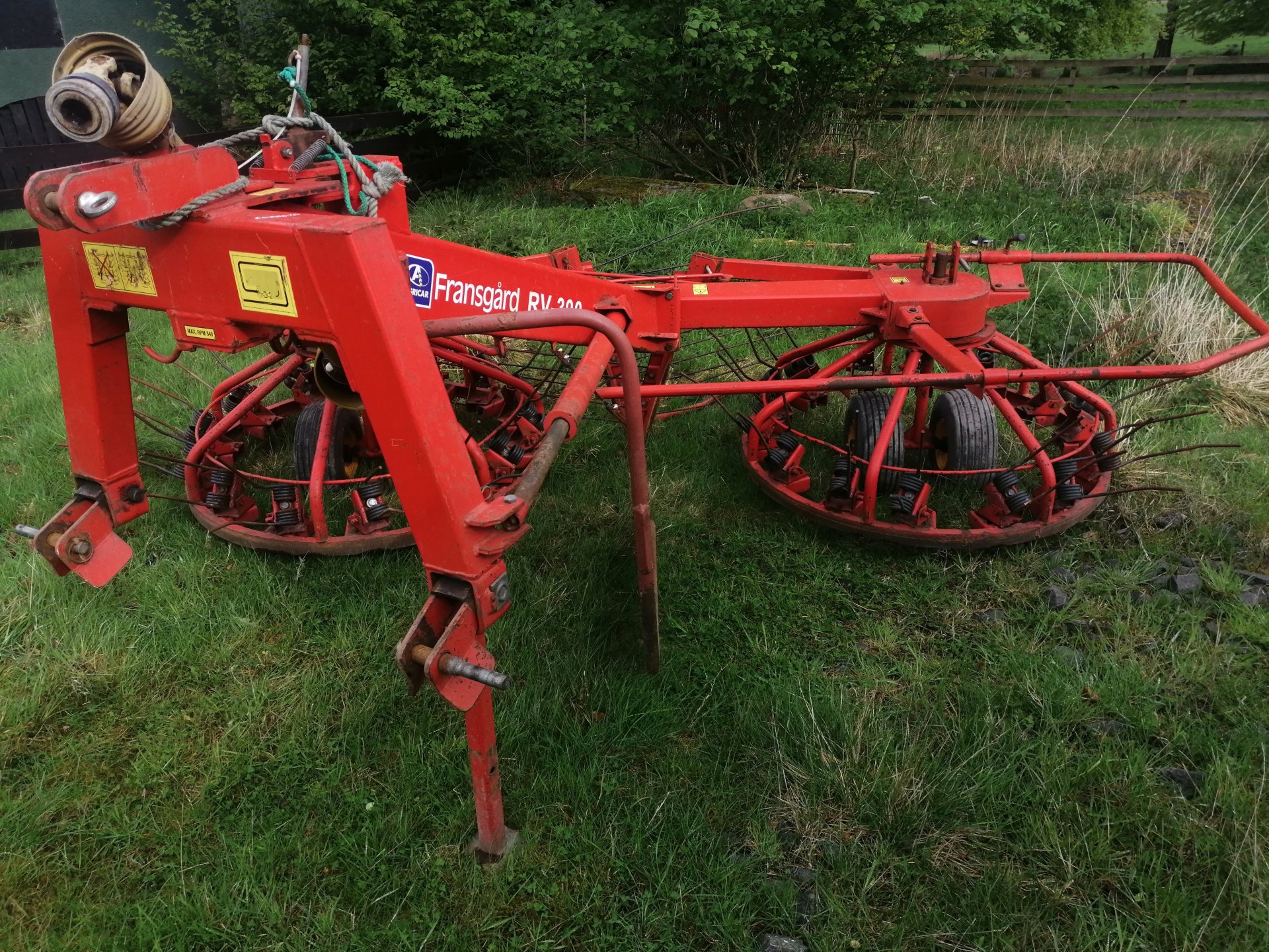 Hs360 v fransgard 390. | The Farming Forum