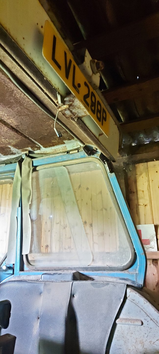 Ford 4600 Number Plate Lamp | The Farming Forum