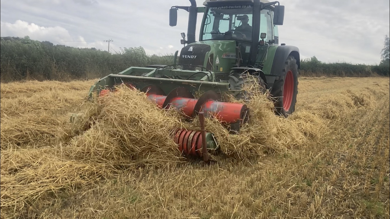 best ,machine to move a wet swath of straw???? | The Farming Forum