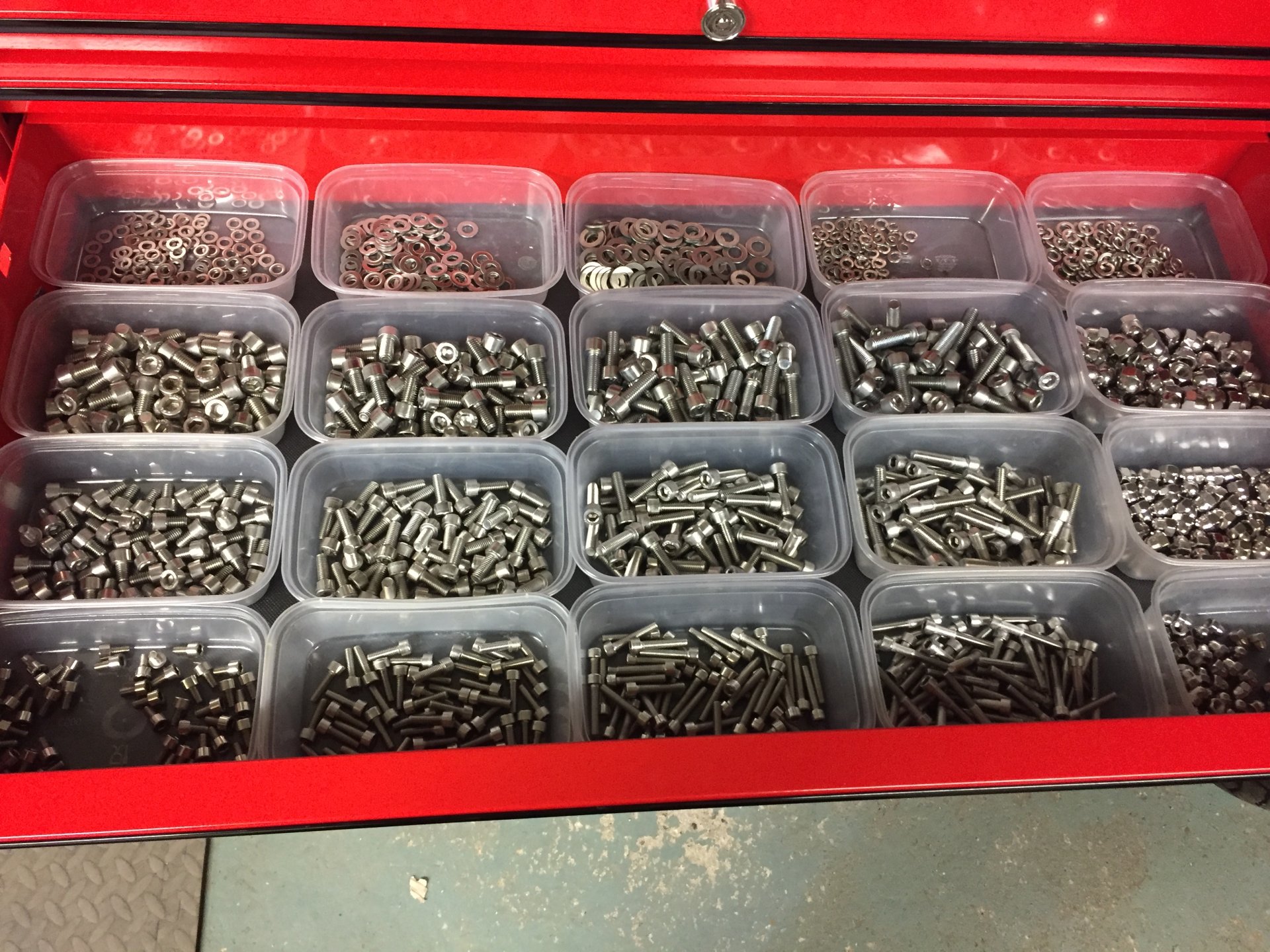 Storing nuts and bolts | The Farming Forum