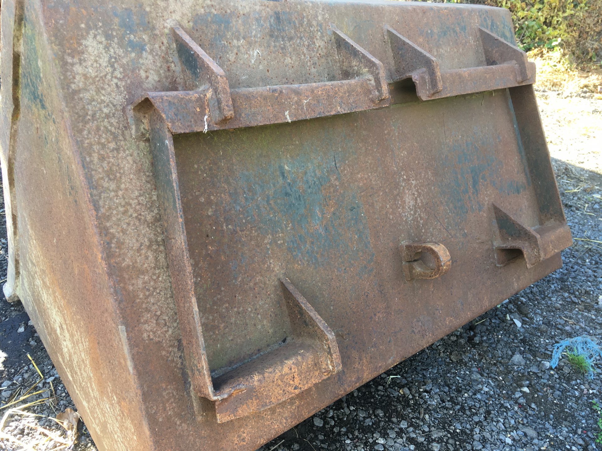 What headstock is this? | The Farming Forum