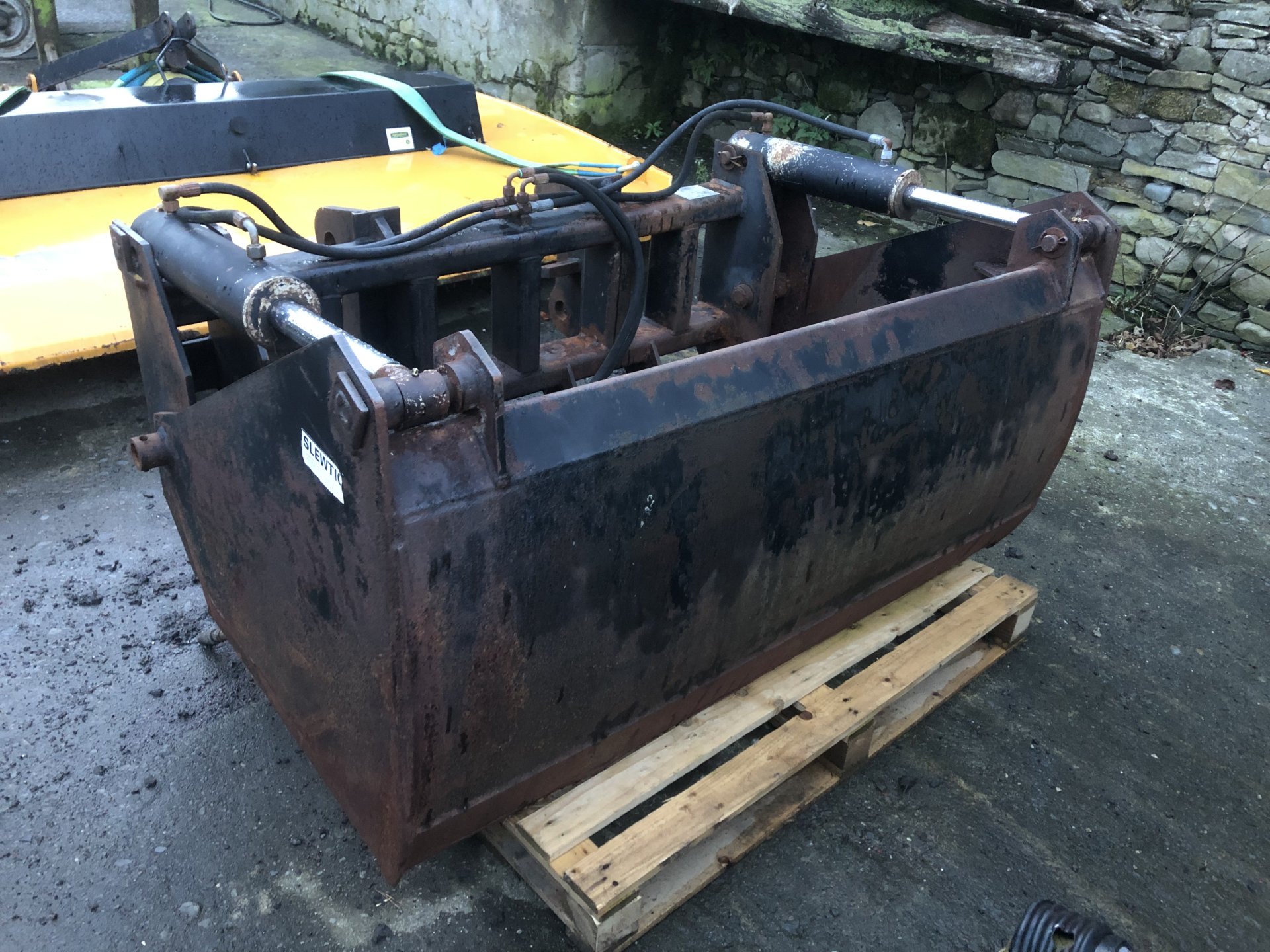 Bobcat shear grab | The Farming Forum