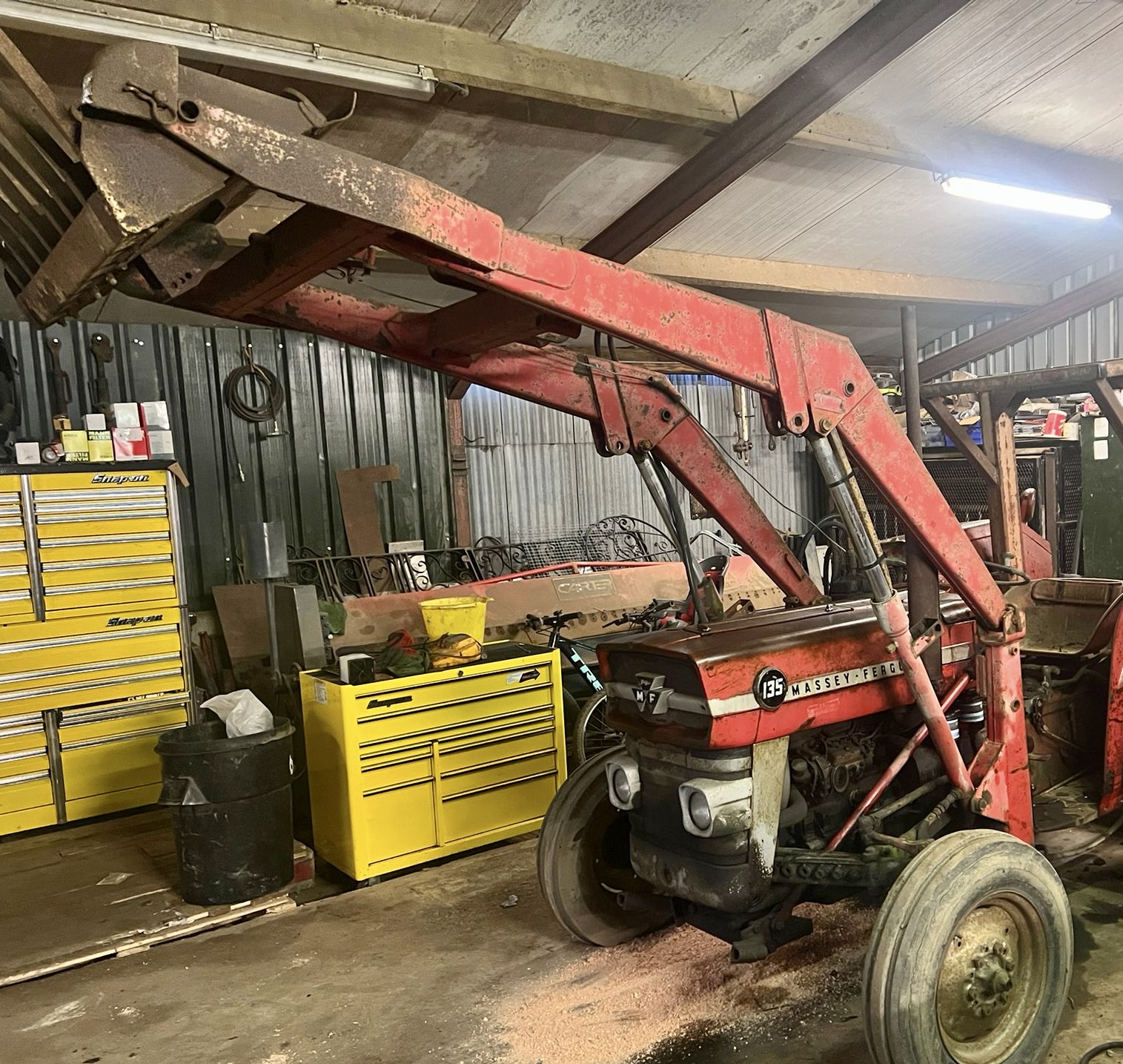 Mf 35 front end loader | The Farming Forum