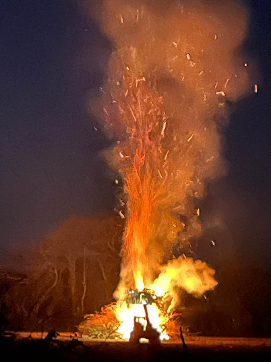 Muck grab for moving brash | Page 3 | The Farming Forum