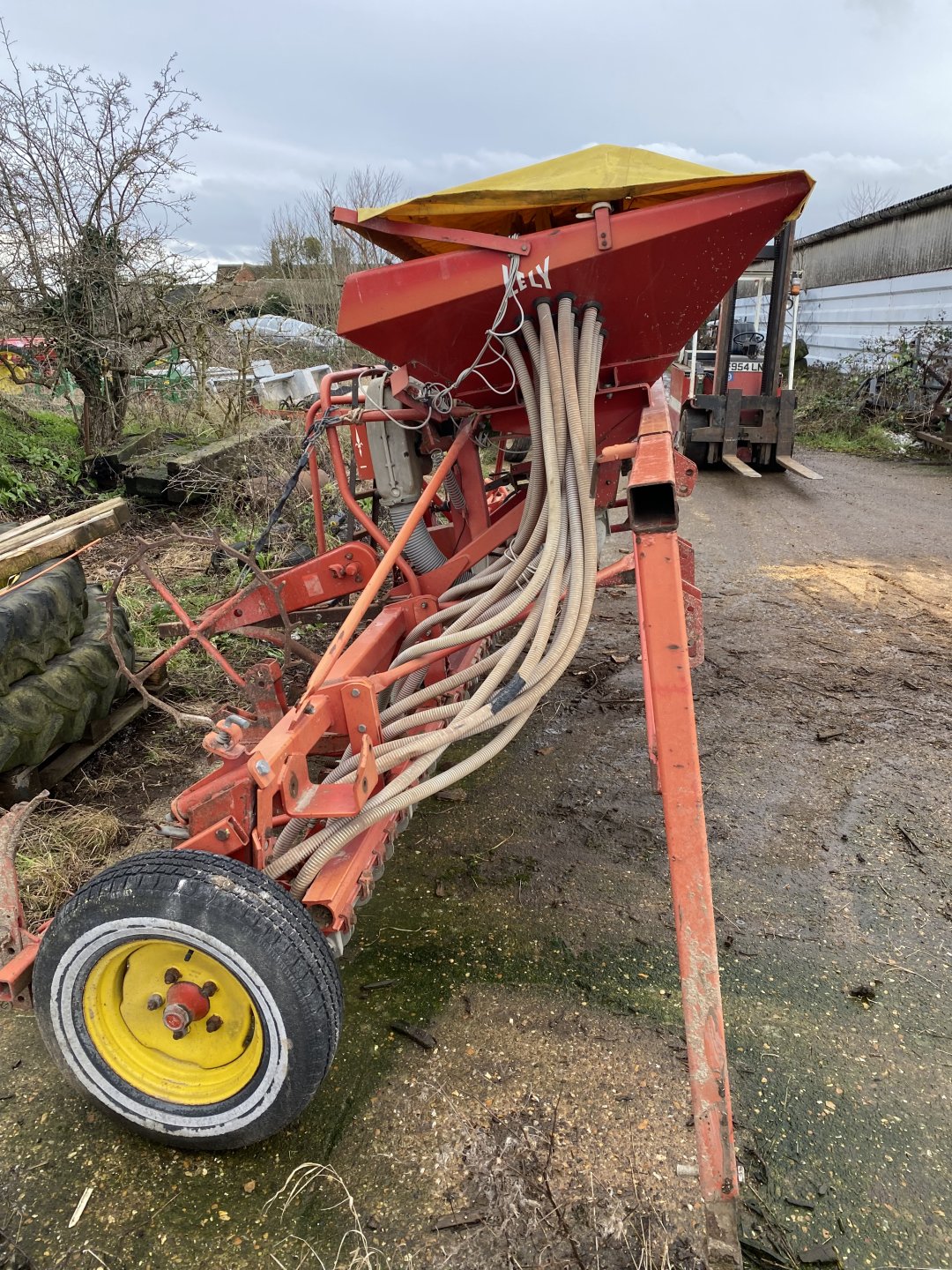 Lely Combi Pneumatic | The Farming Forum