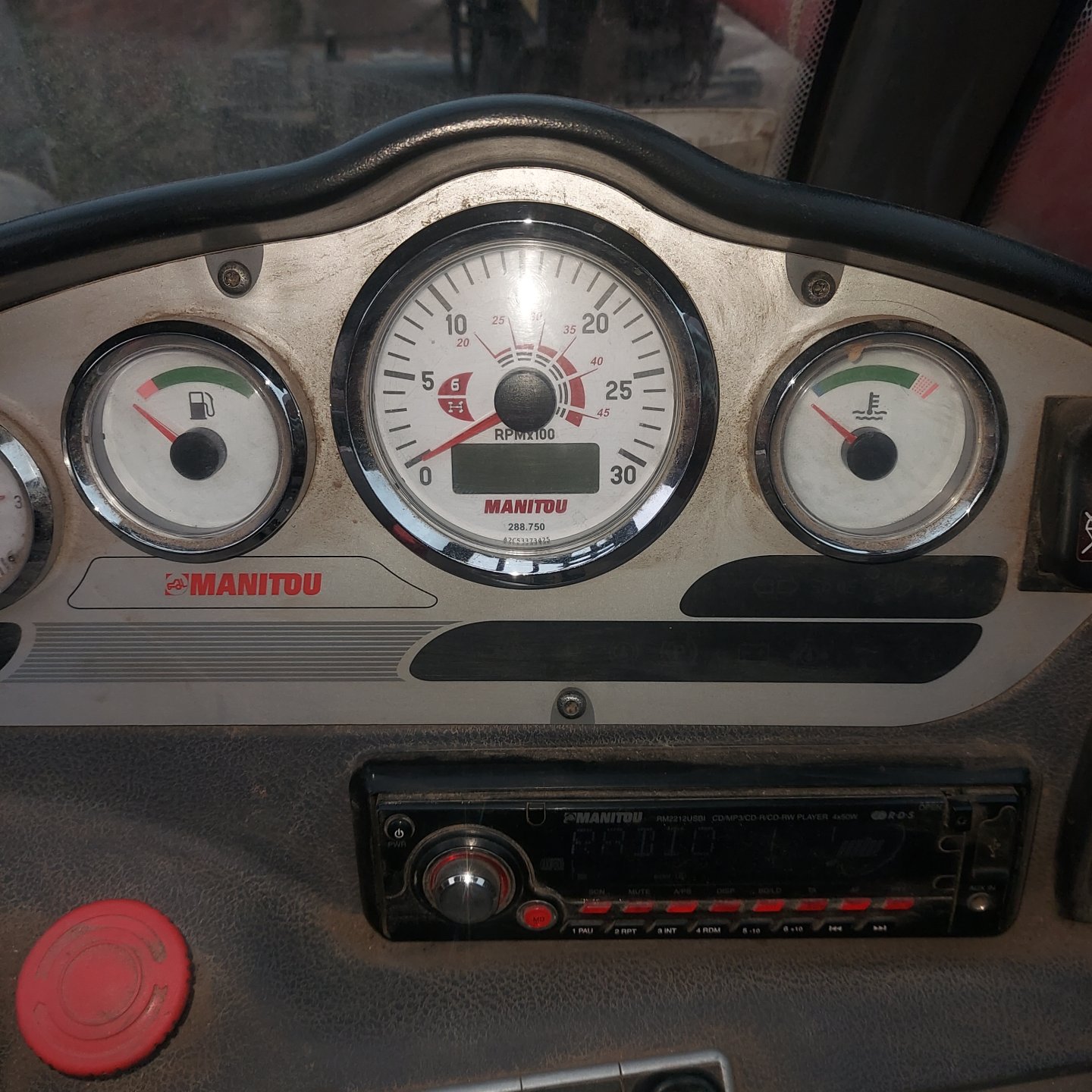 Manitou 741-120lsu dash | The Farming Forum