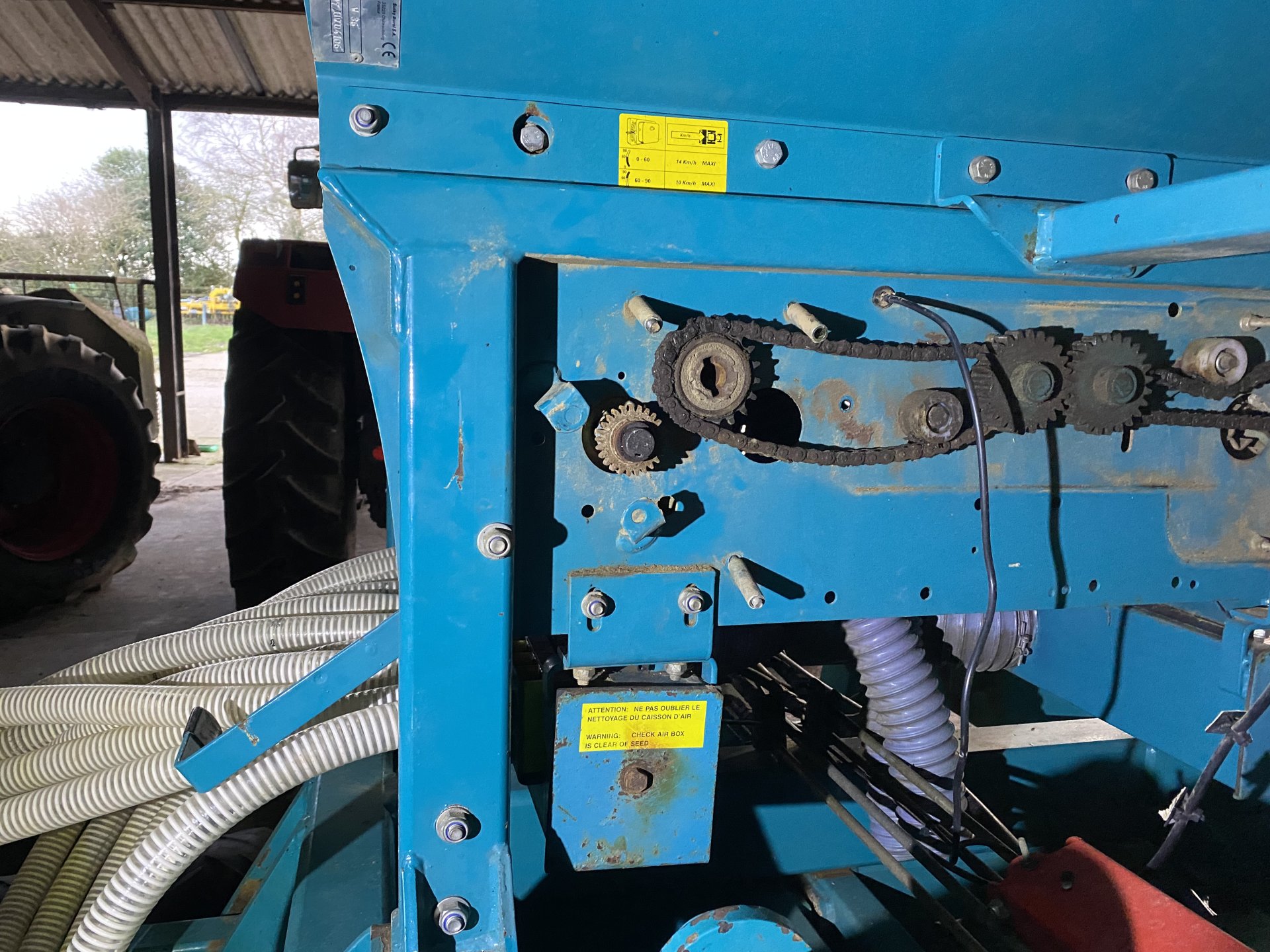 Sulky Metering System metering wheel change | The Farming Forum