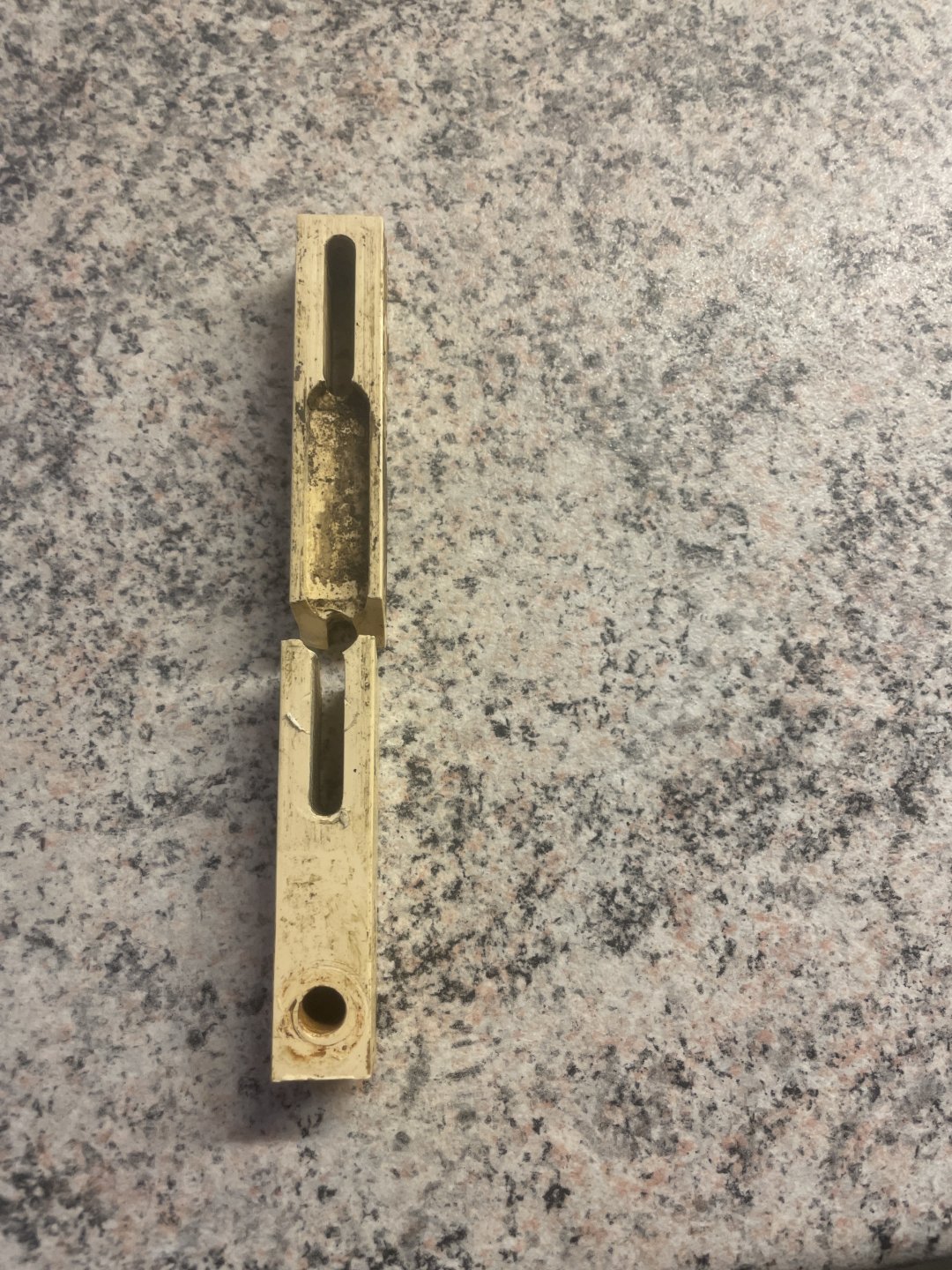 Broken back gate | The Farming Forum