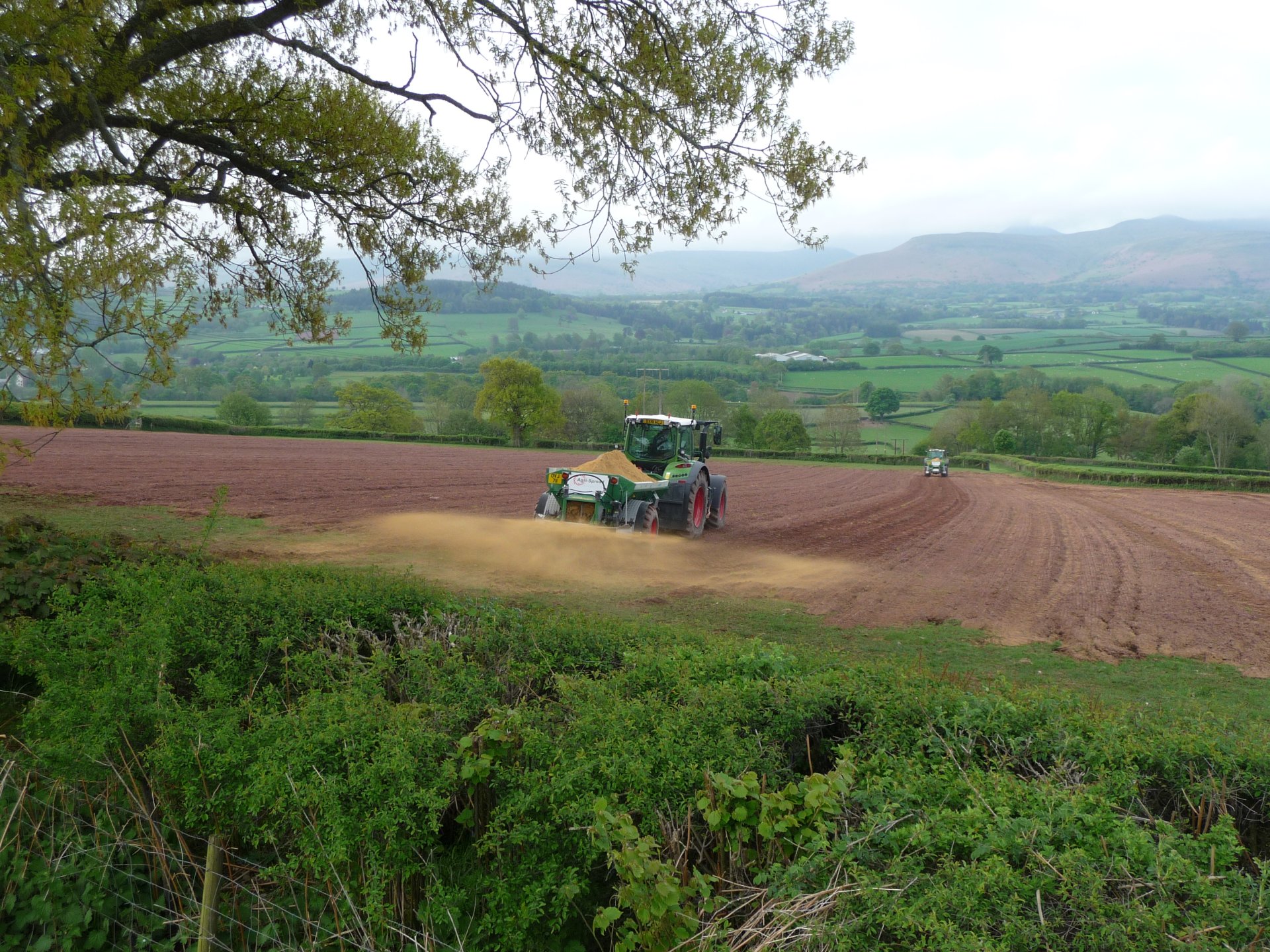 spreading lime - pluming over houses | Page 14 | The Farming Forum