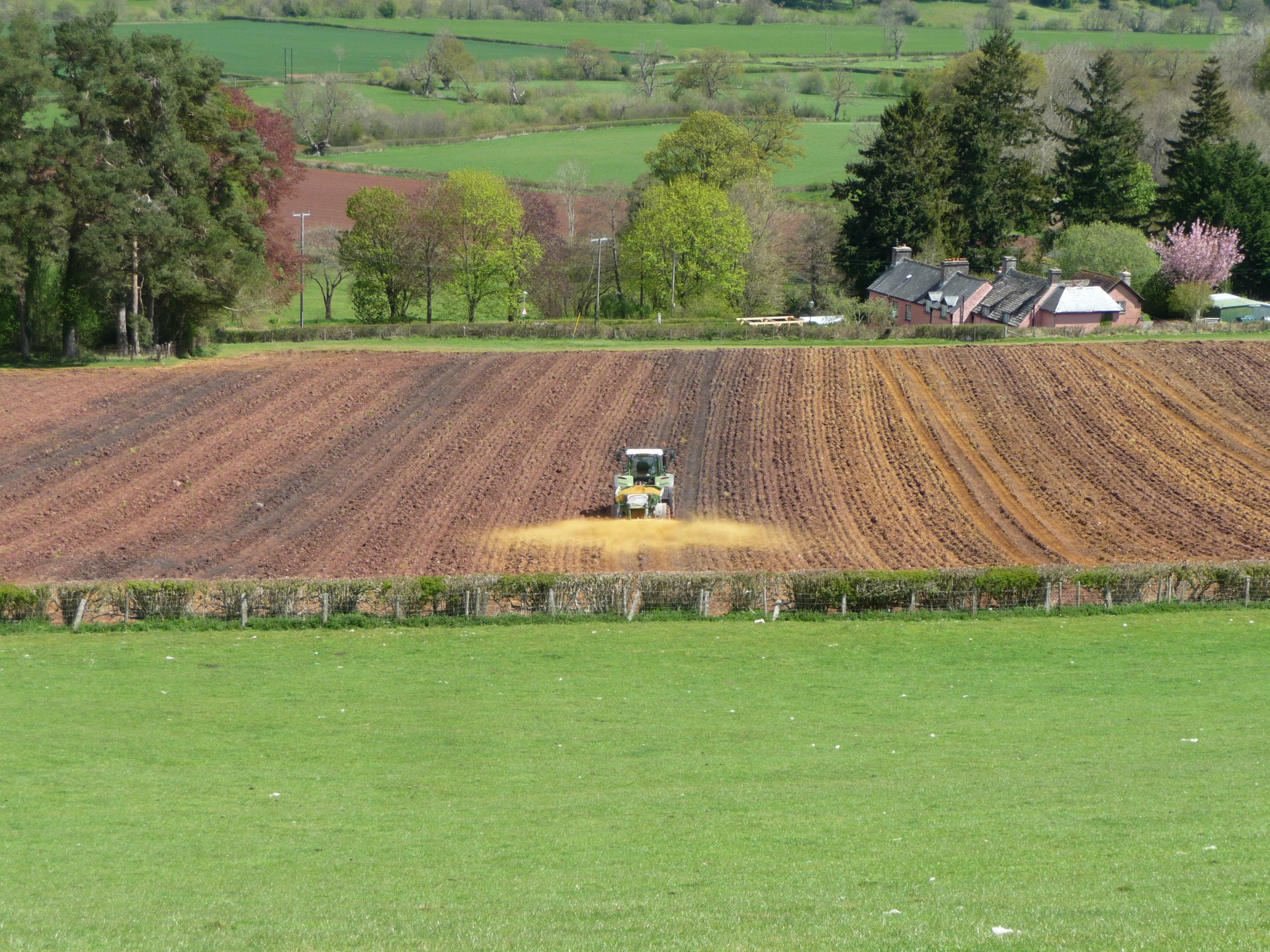 spreading lime - pluming over houses | Page 14 | The Farming Forum
