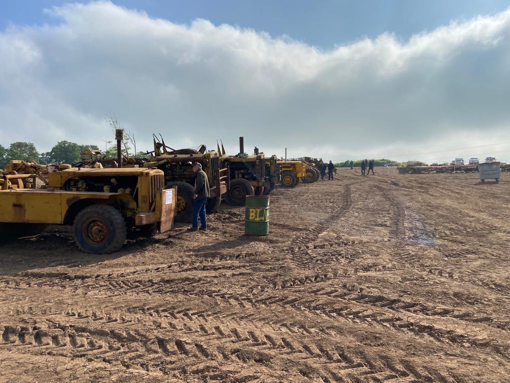 Newark caterpillar sale today | The Farming Forum