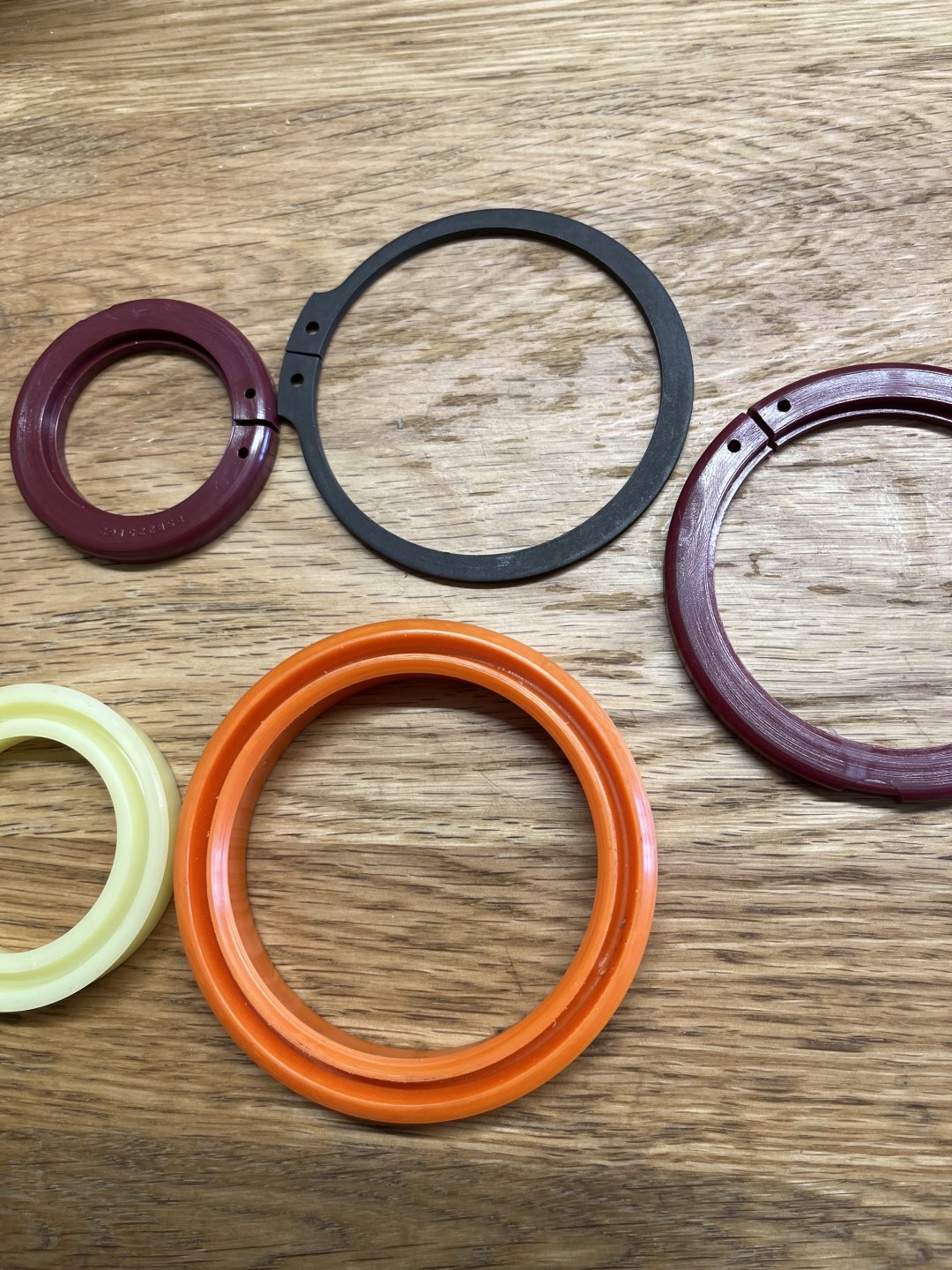 Re seal Marshall ram | The Farming Forum