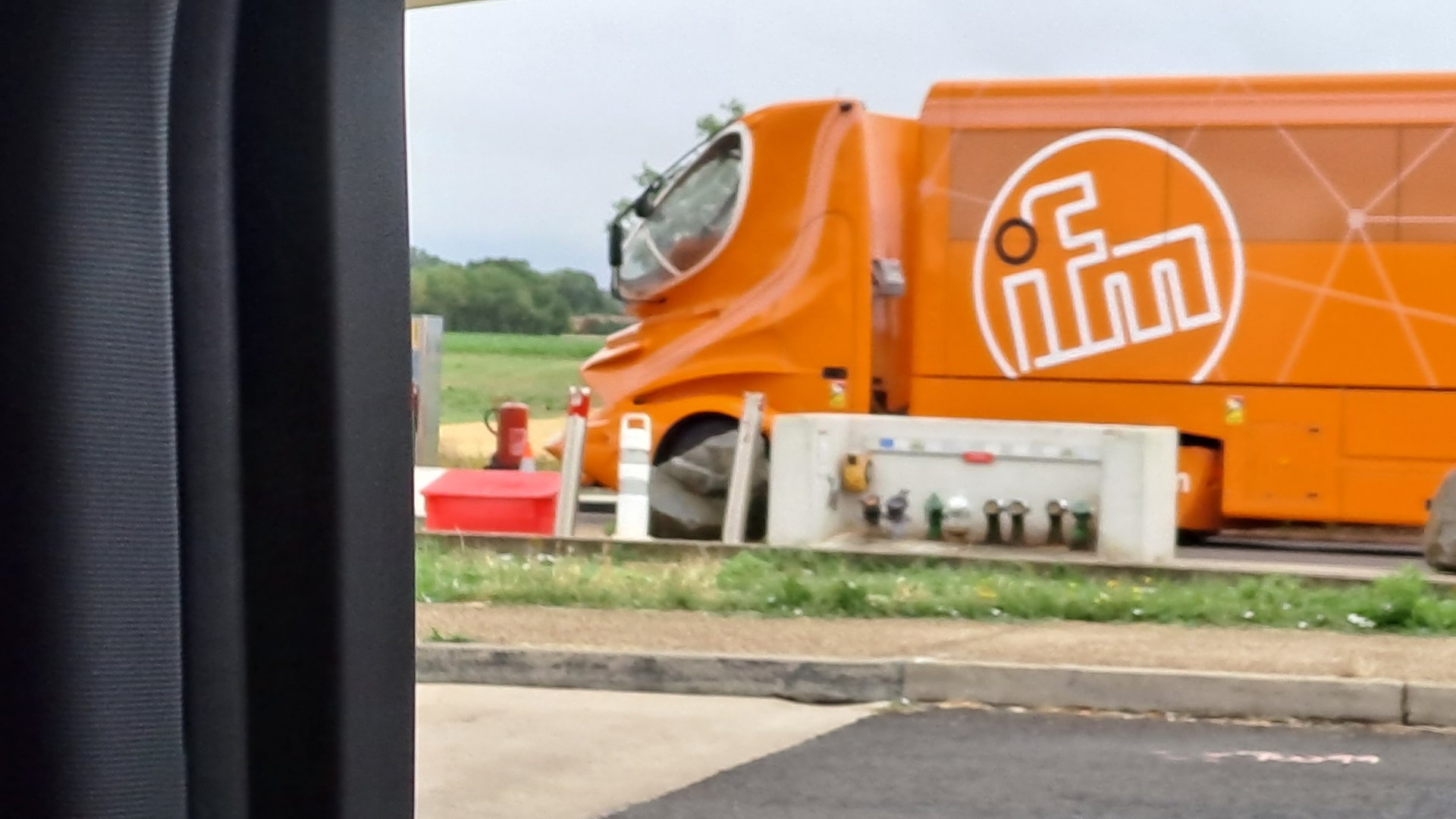 Interesting lorry cab design | The Farming Forum