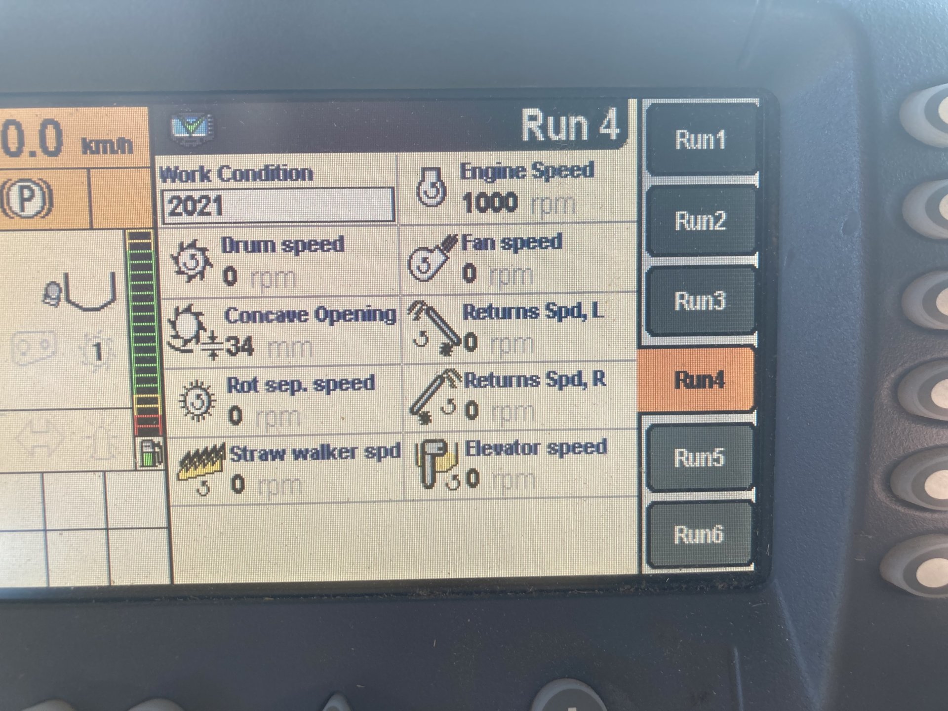 Combine intelliview screen - help please | The Farming Forum