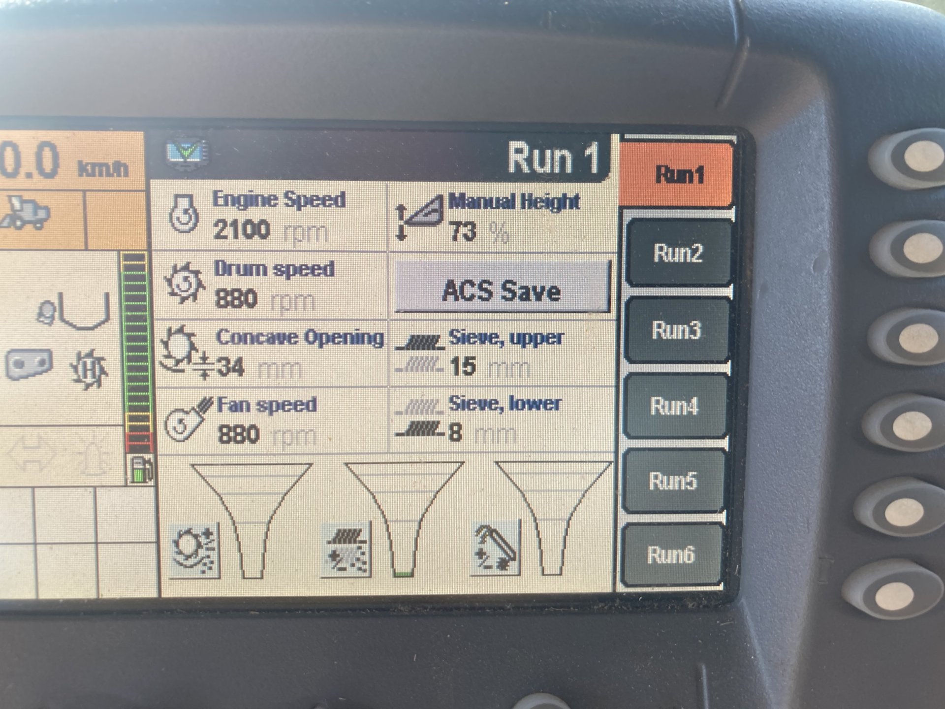 Combine intelliview screen - help please | The Farming Forum