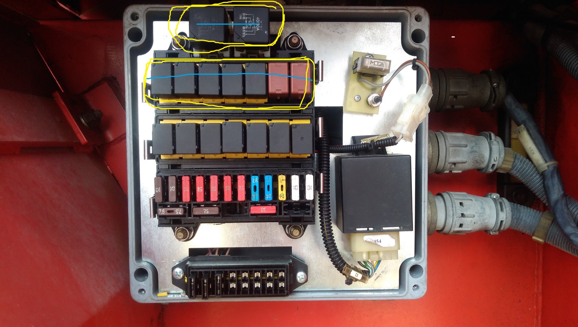 Joystick, manitou mrt 2150 problem | The Farming Forum