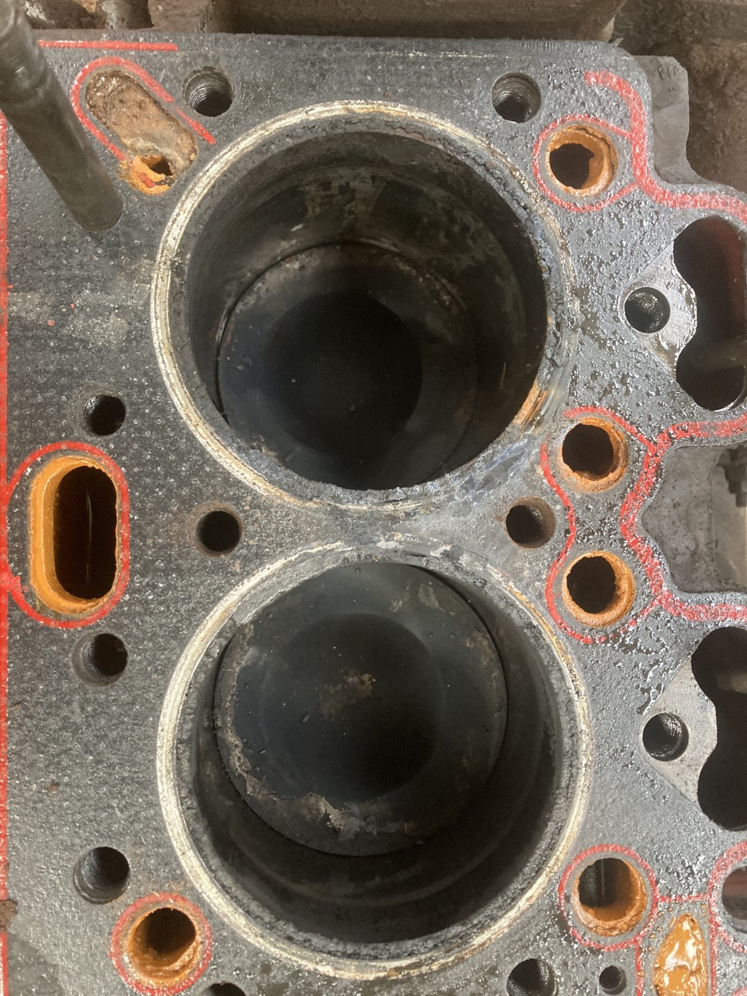 How hard is it to remove and replace liners in a Perkins engine? | Page ...