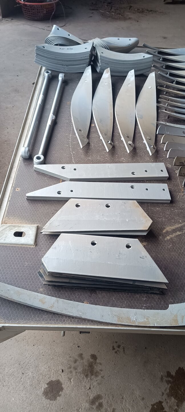 Overum plough metal | The Farming Forum