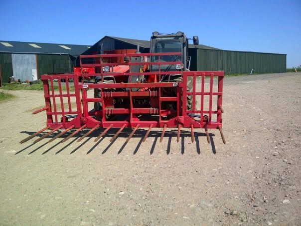 What size push off buckrake for a jcb 532-60 109hp | The Farming Forum