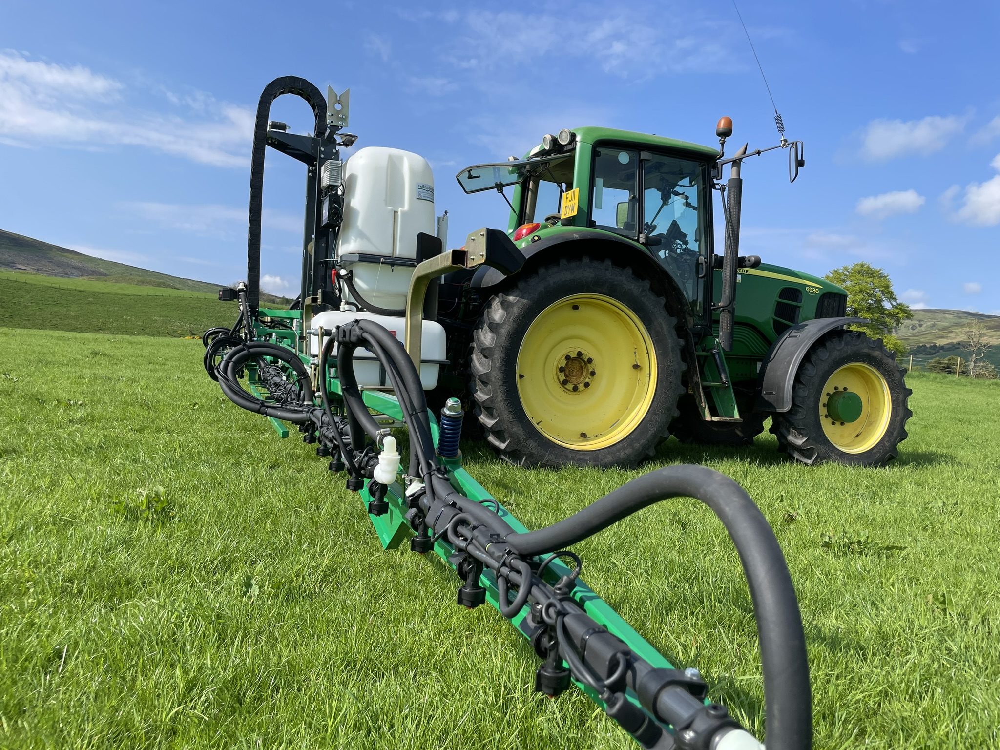 SoilEssentials expands SKAi spot spraying technology to 24m boom for ...