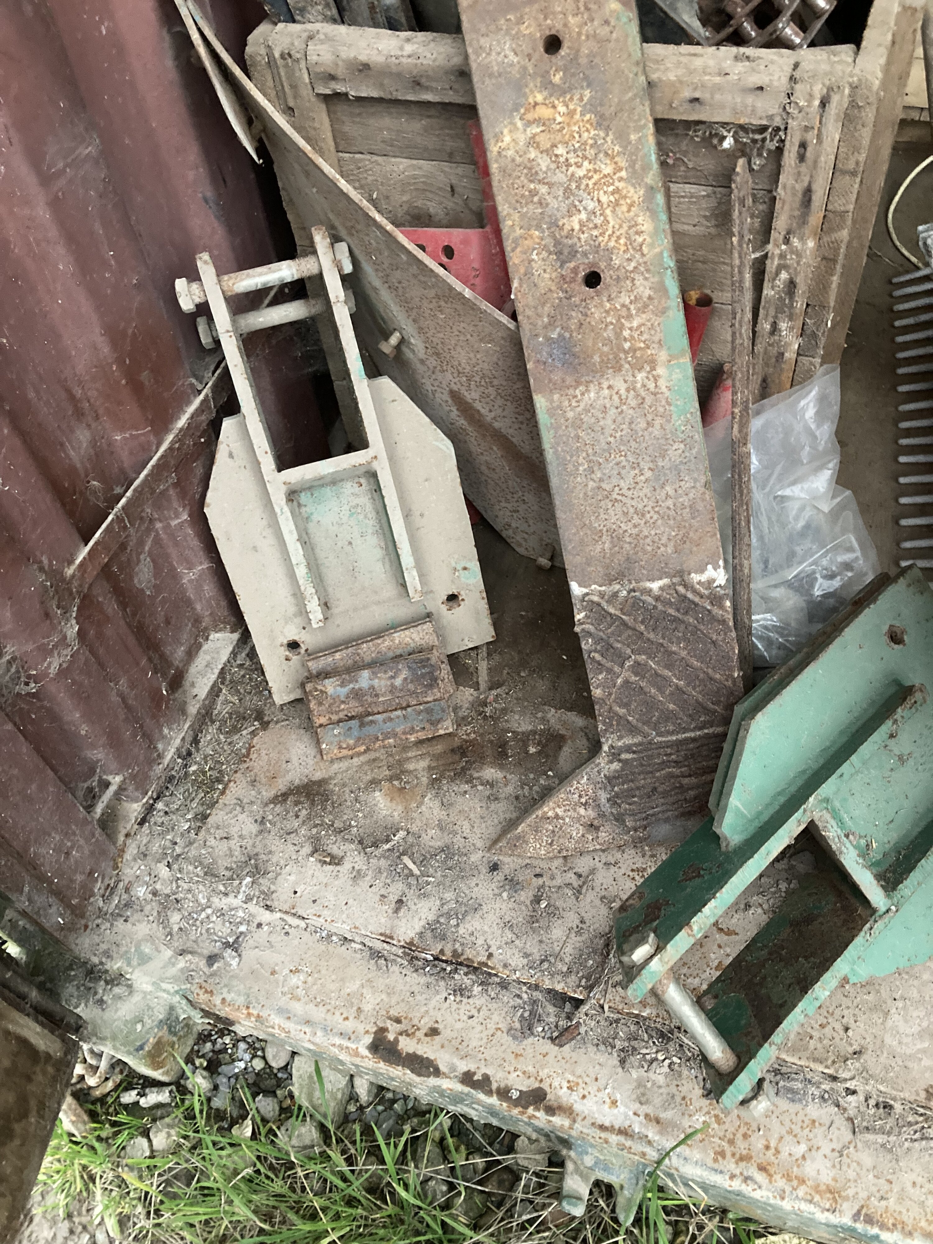 Cousins subsoiler legs | The Farming Forum
