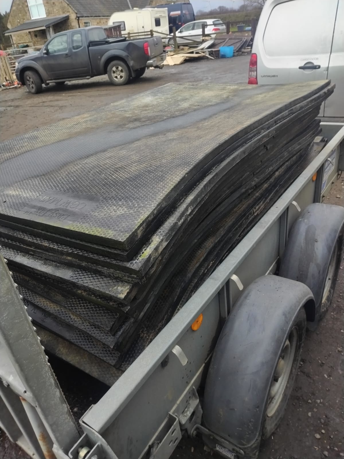 Wanted rubber cubical matt | The Farming Forum