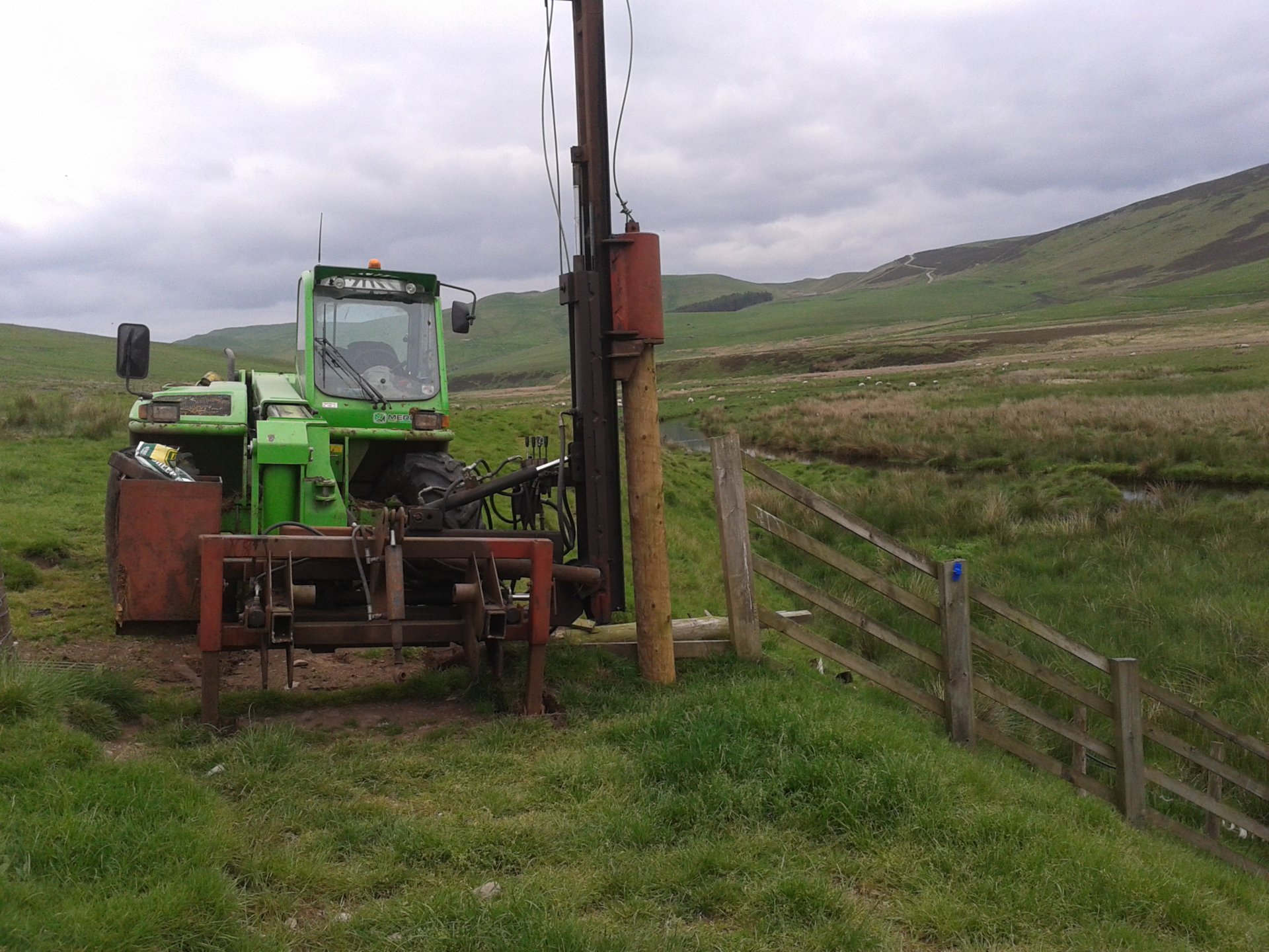 Post knocker on telehandler | The Farming Forum