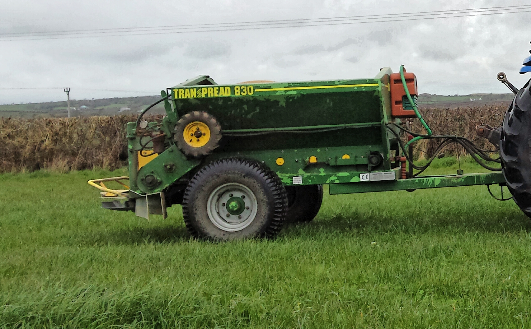 Fertiliser spreader / broadcaster: Accord - tramspread 830 | The ...