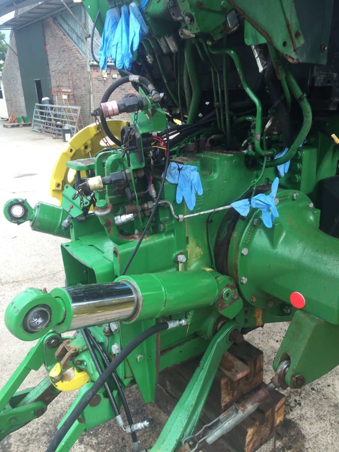 john Deere rear linkage top cross shaft | The Farming Forum