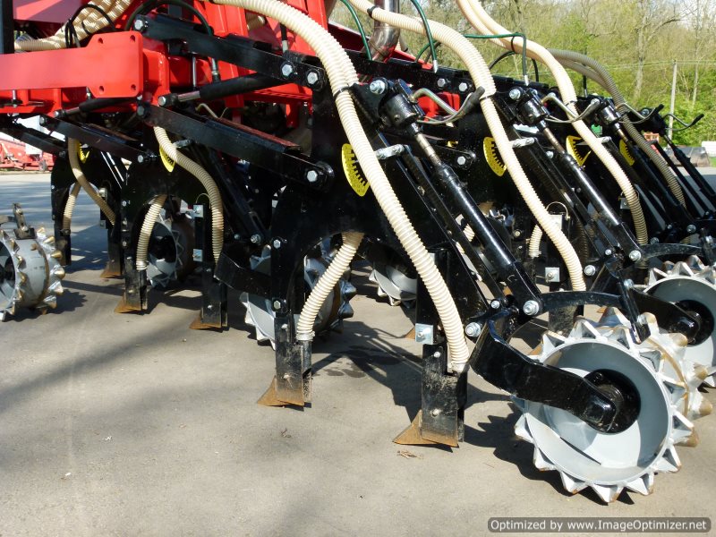 Looking For Work - Arable Zero tillage/ Spray Contractor | The Farming ...