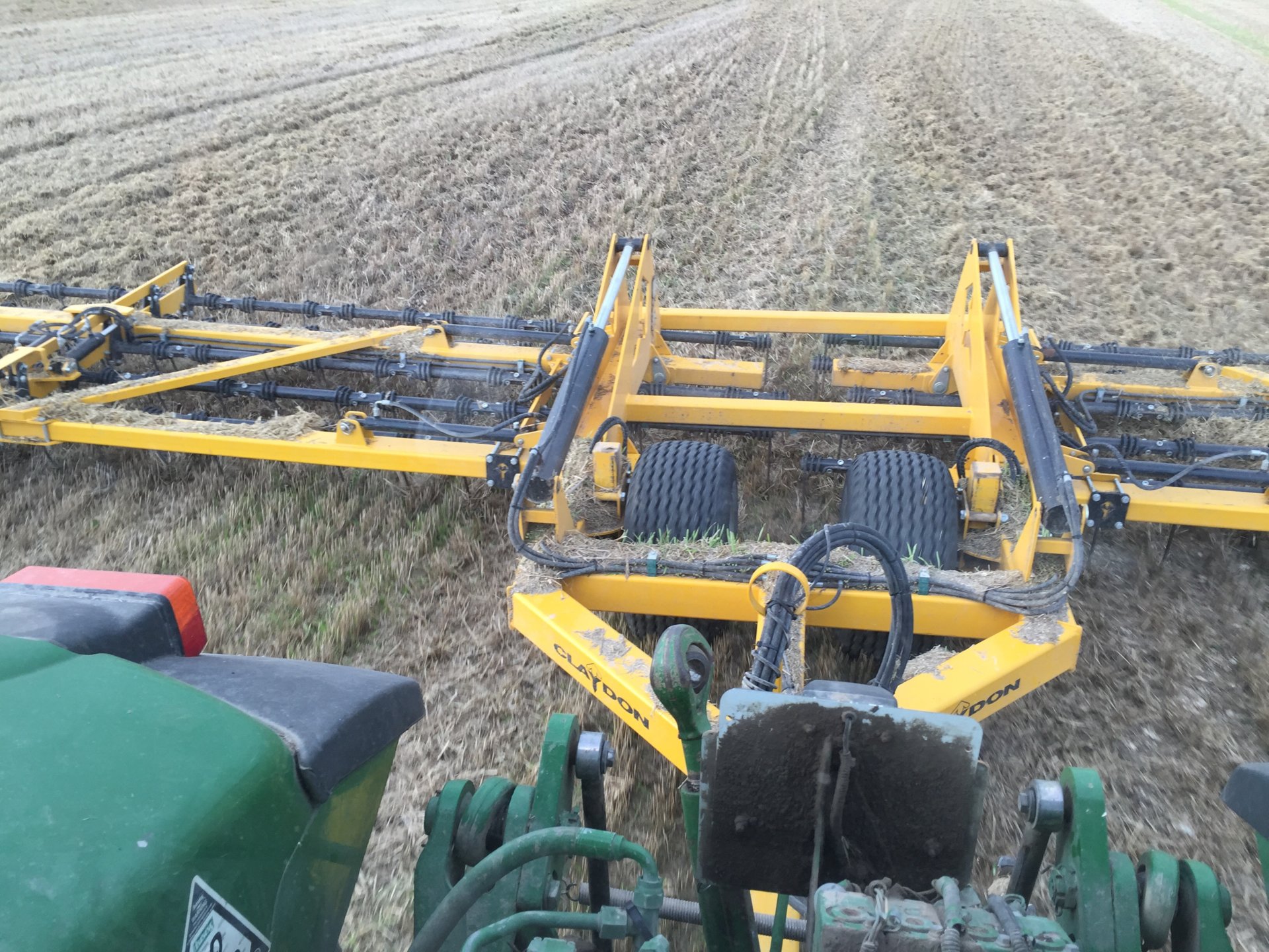 Chopping & spreading straw swaths | Page 3 | The Farming Forum