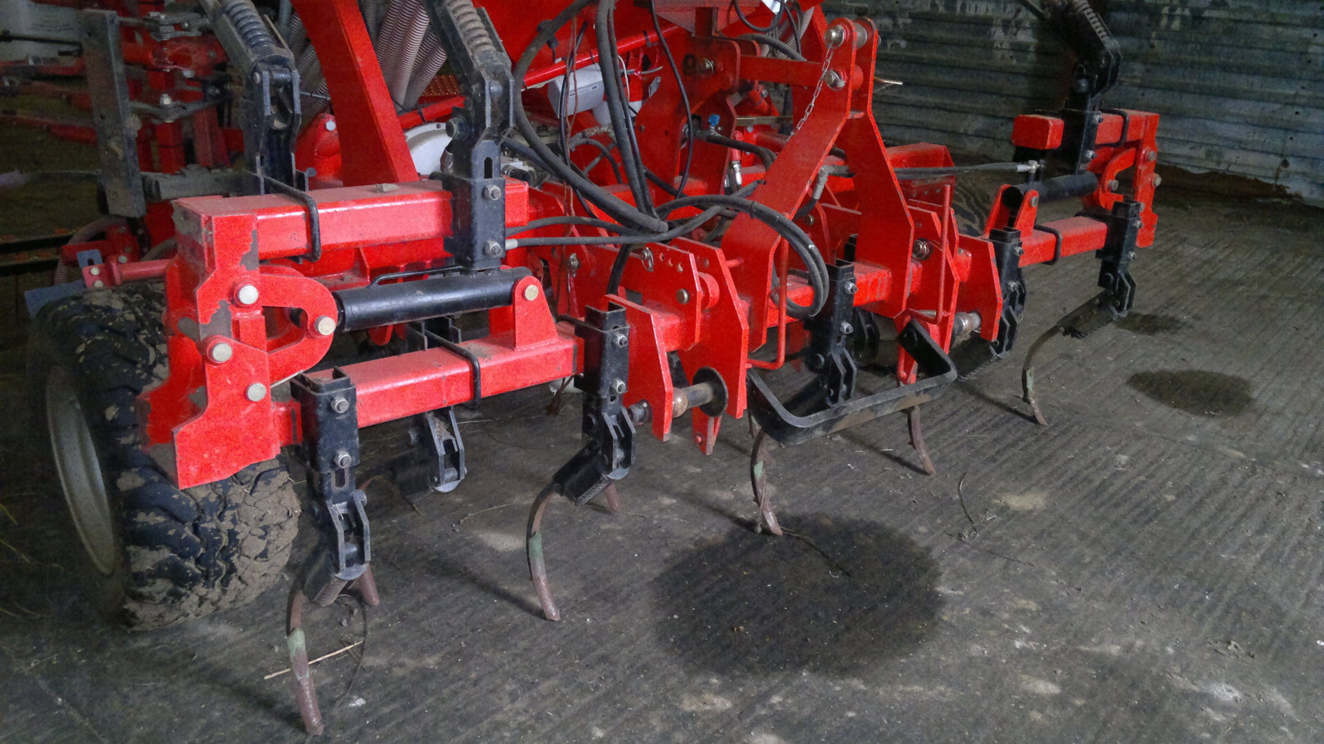 KRM Soladrill 4m Tine Drill | The Farming Forum