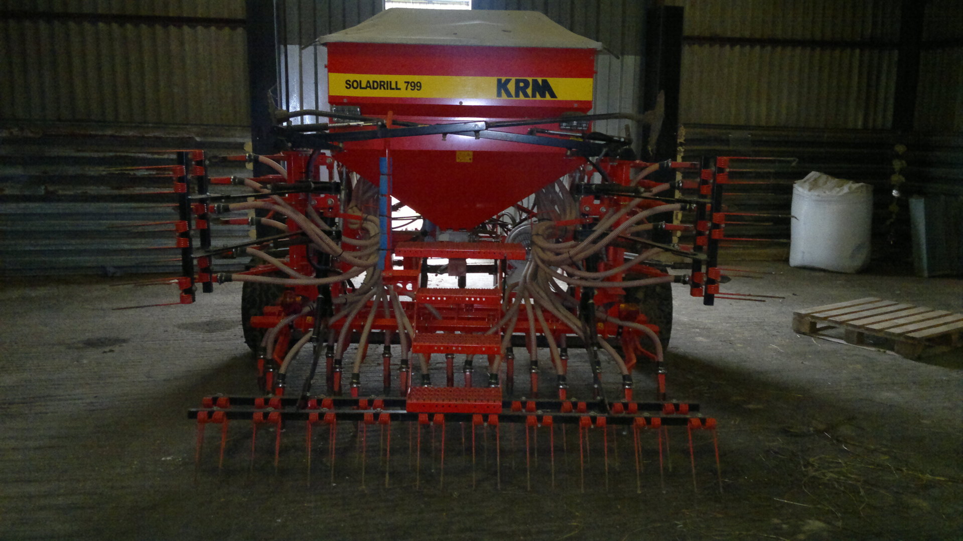 KRM Soladrill 4m Tine Drill | The Farming Forum