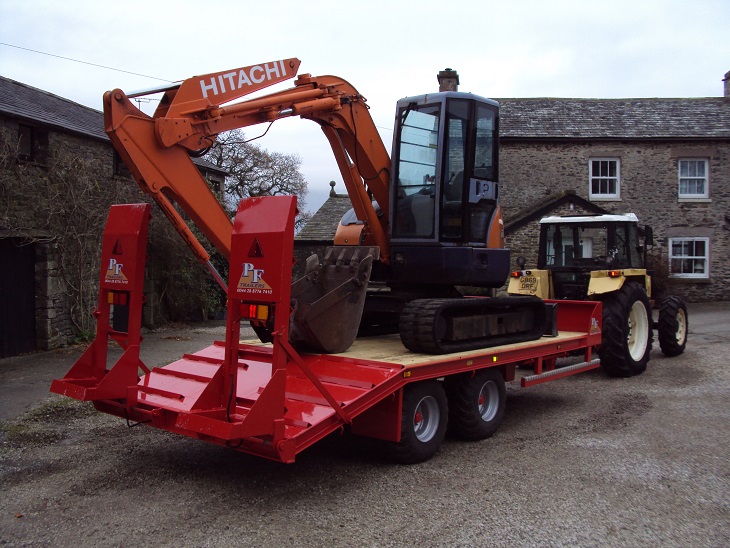 1999 Hitachi Landy EX55UR 5.5T rubber tracked excavator | The Farming Forum