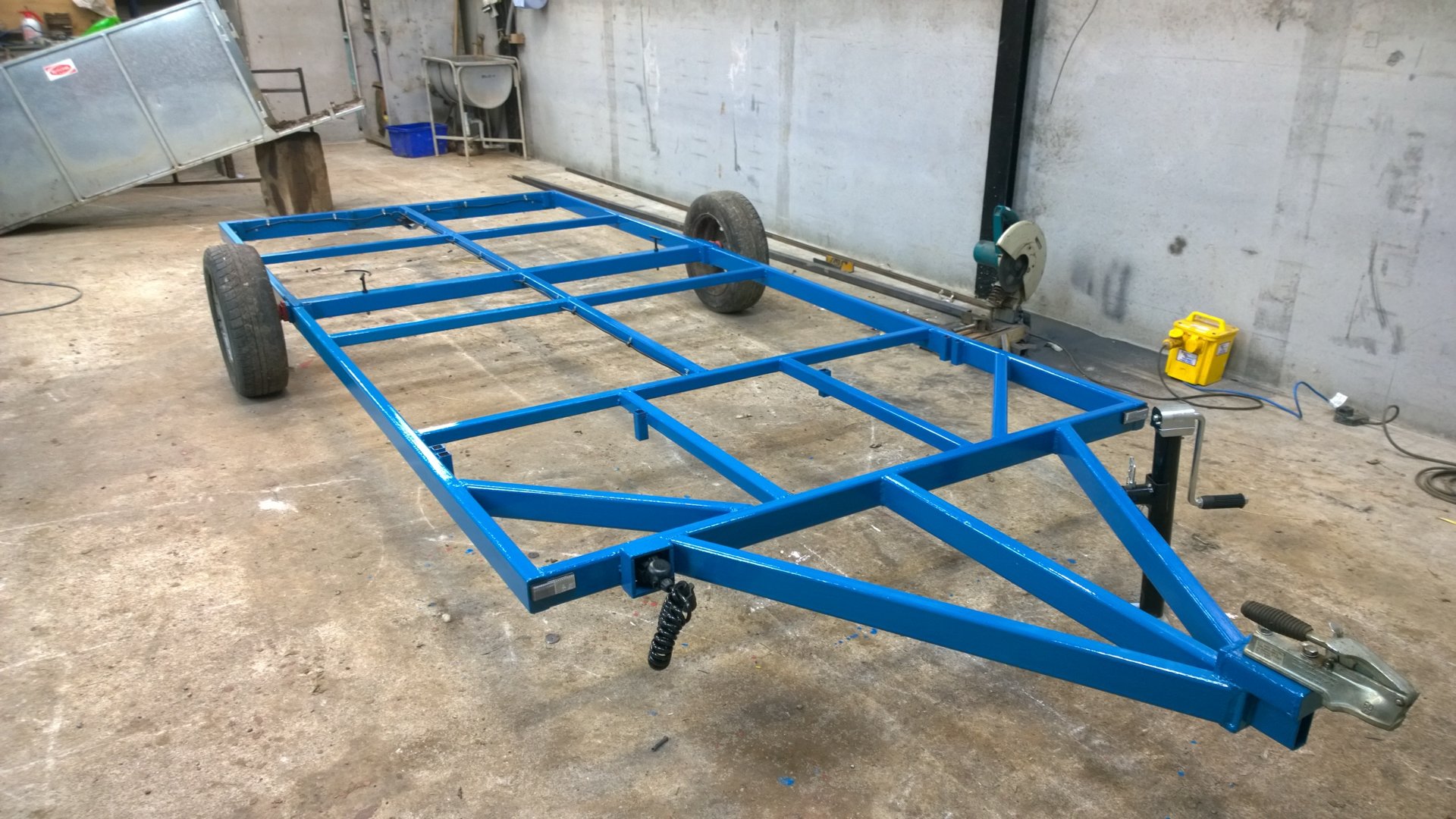 Demountable Platform or Lowering Trailer | The Farming Forum