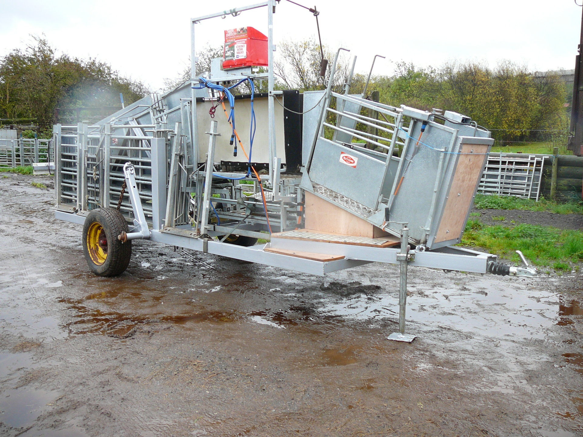 Demountable Platform or Lowering Trailer | The Farming Forum