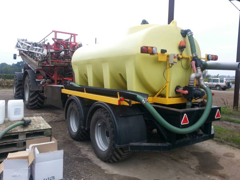 Plumbing a bowser | The Farming Forum