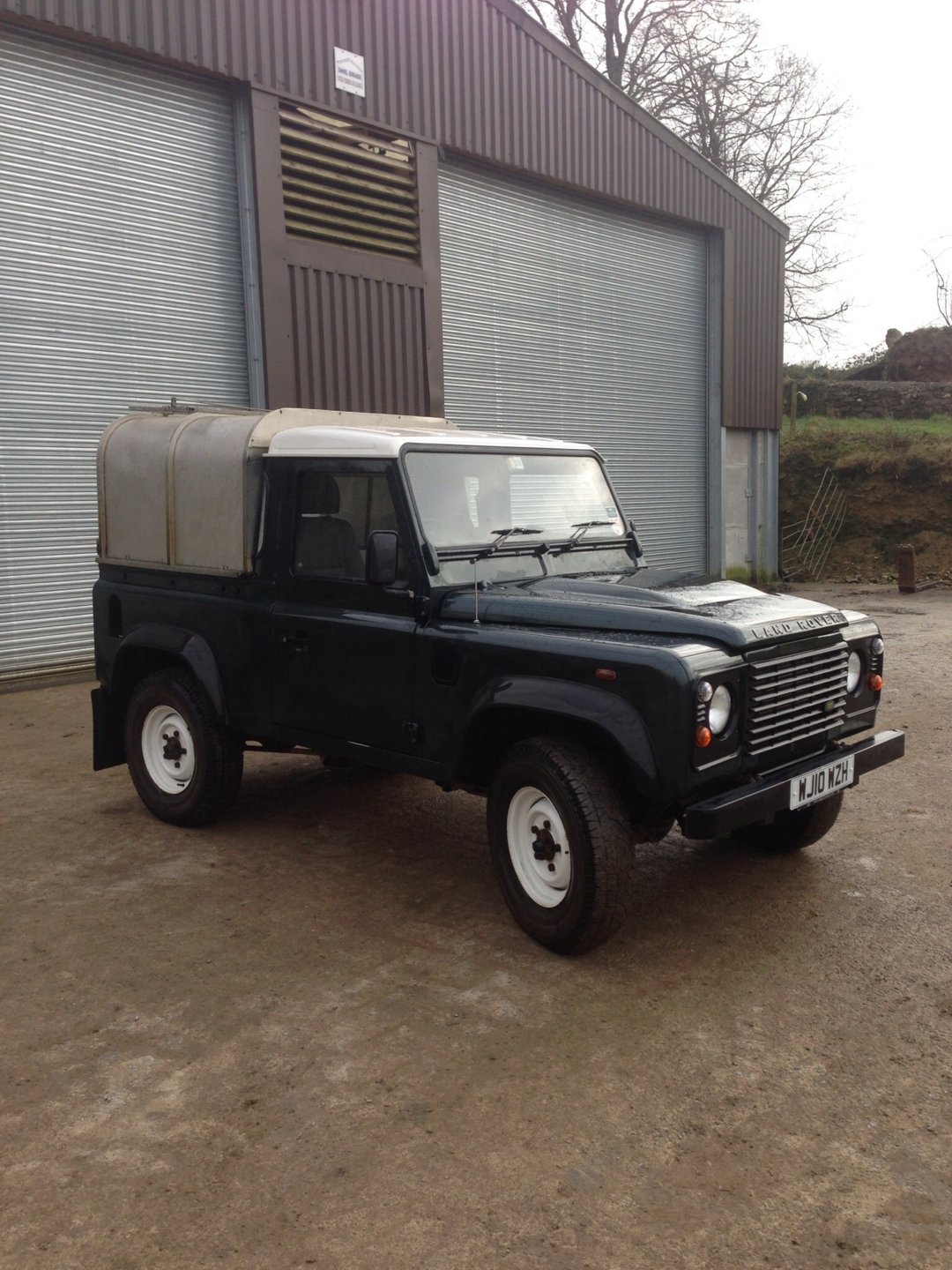 2010 Land Rover Defender 90 Pick Up | The Farming Forum