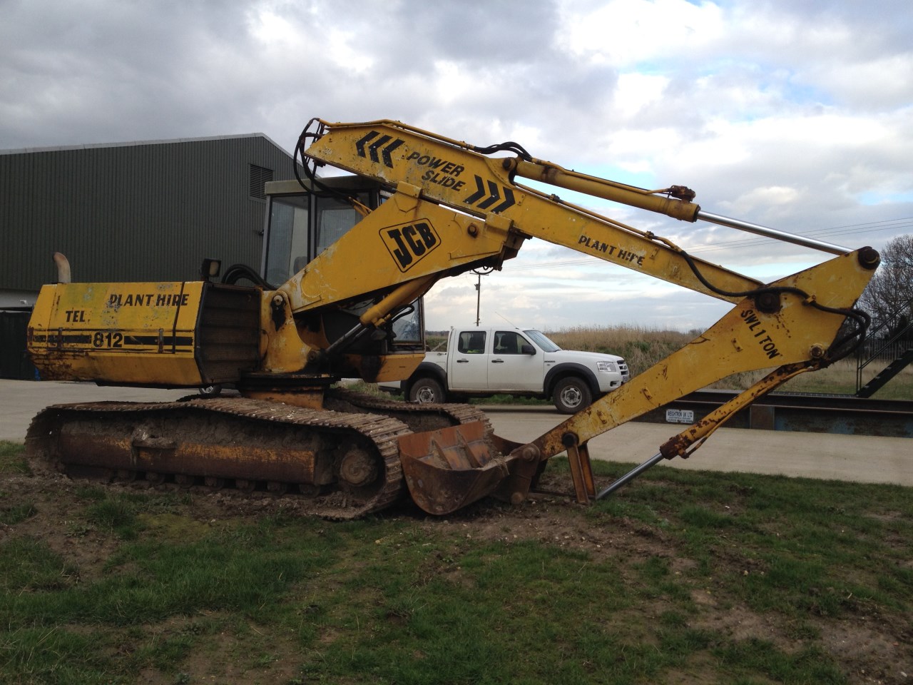 JCB 812 excavator | The Farming Forum