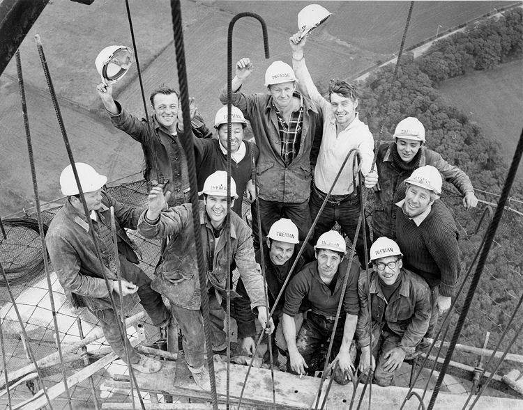 Pictures of construction of Emley Moor Mast 1970 | The Farming Forum