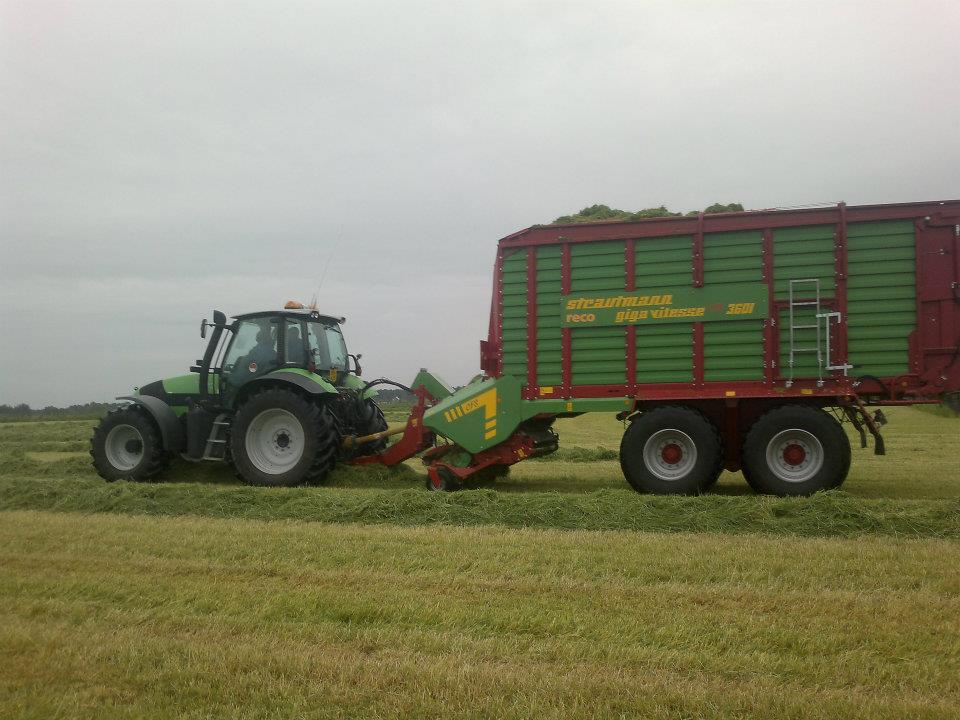 random tractor photos ive taken over the years | The Farming Forum
