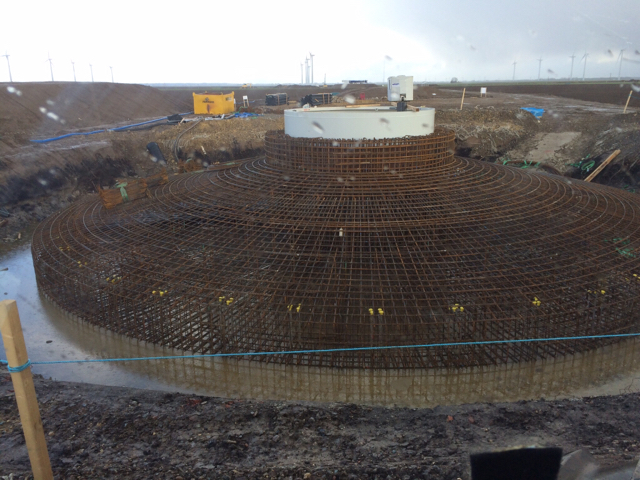 Pictures of construction of Emley Moor Mast 1970 | The Farming Forum