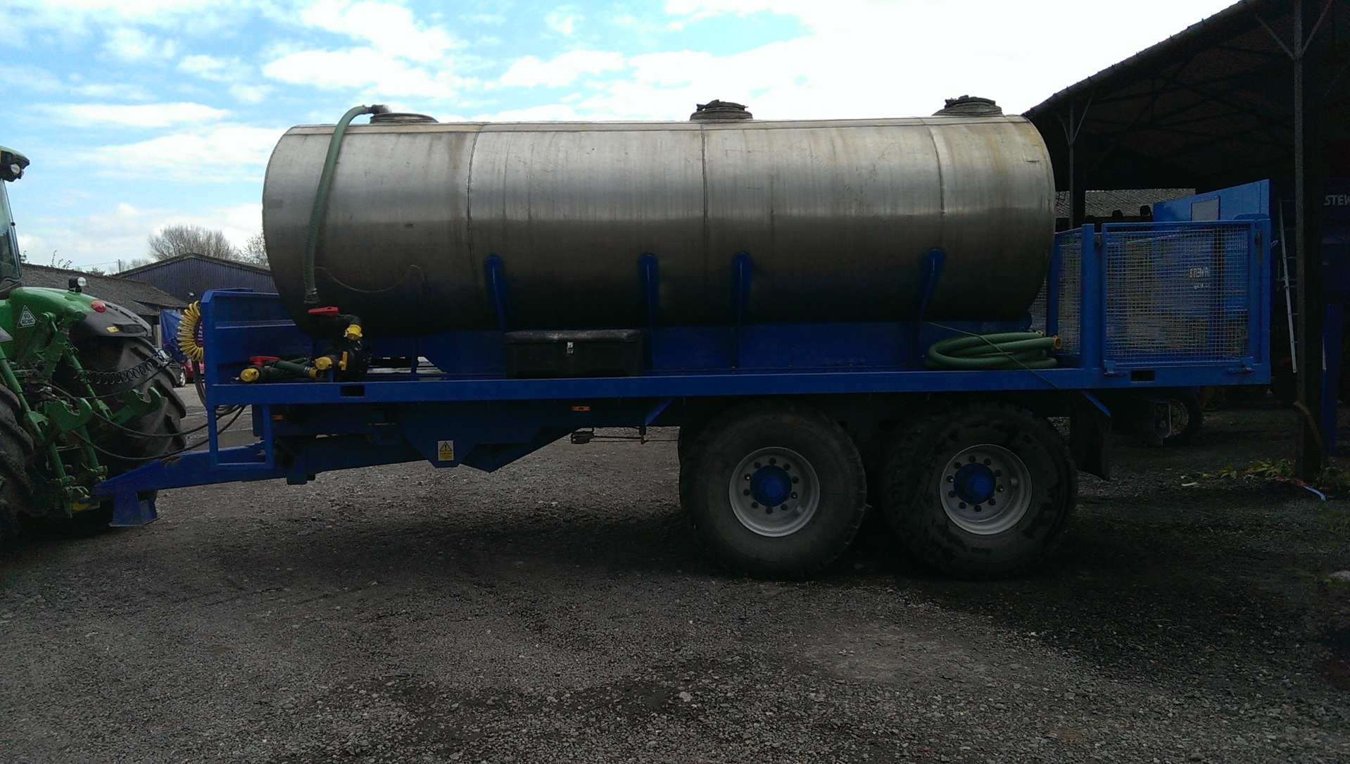 Mixer bowser | The Farming Forum